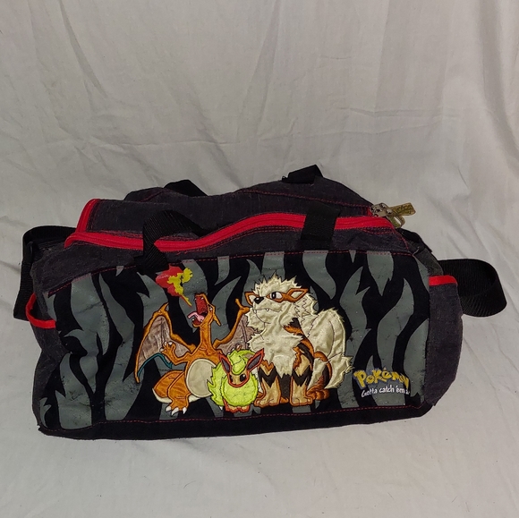 Pokemon | Accessories | Rare Vintage Collectable Pokmon Duffle Bag ...